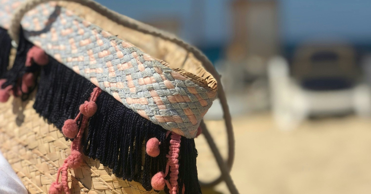 Harden Ranch Plaza :: What to Pack in Your Beach Bag!