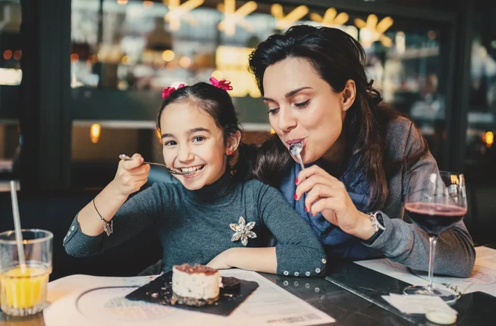 Woodland Mall ::: Home Page