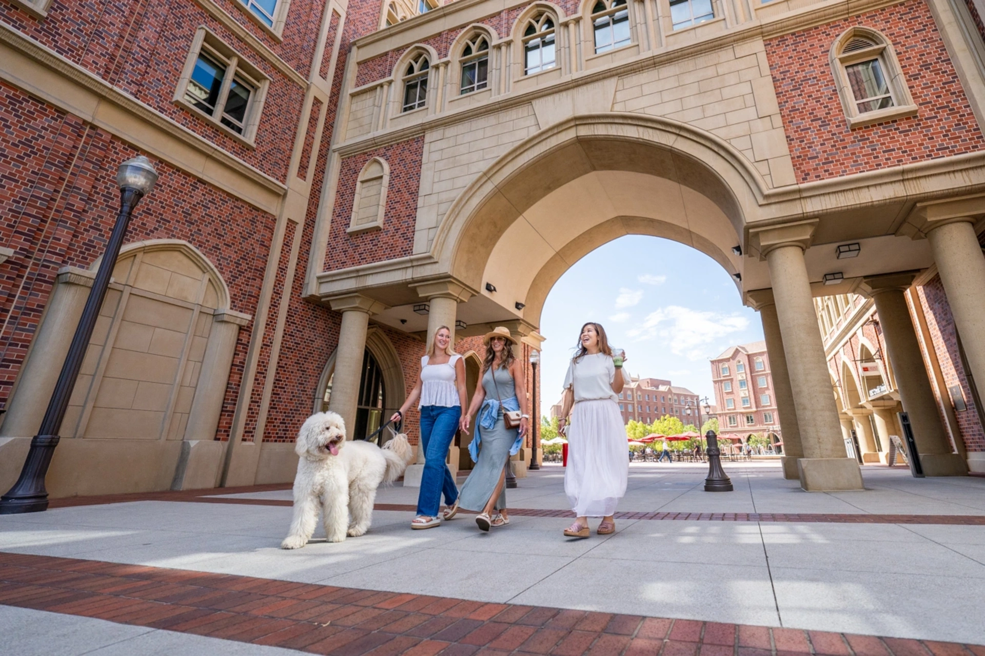 The Shops at USC Village ::: Stores list