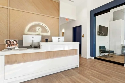 THE TOWN CENTER AT LEVIS COMMONS ::: Shopping