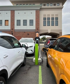 THE TOWN CENTER AT LEVIS COMMONS ::: Shopping